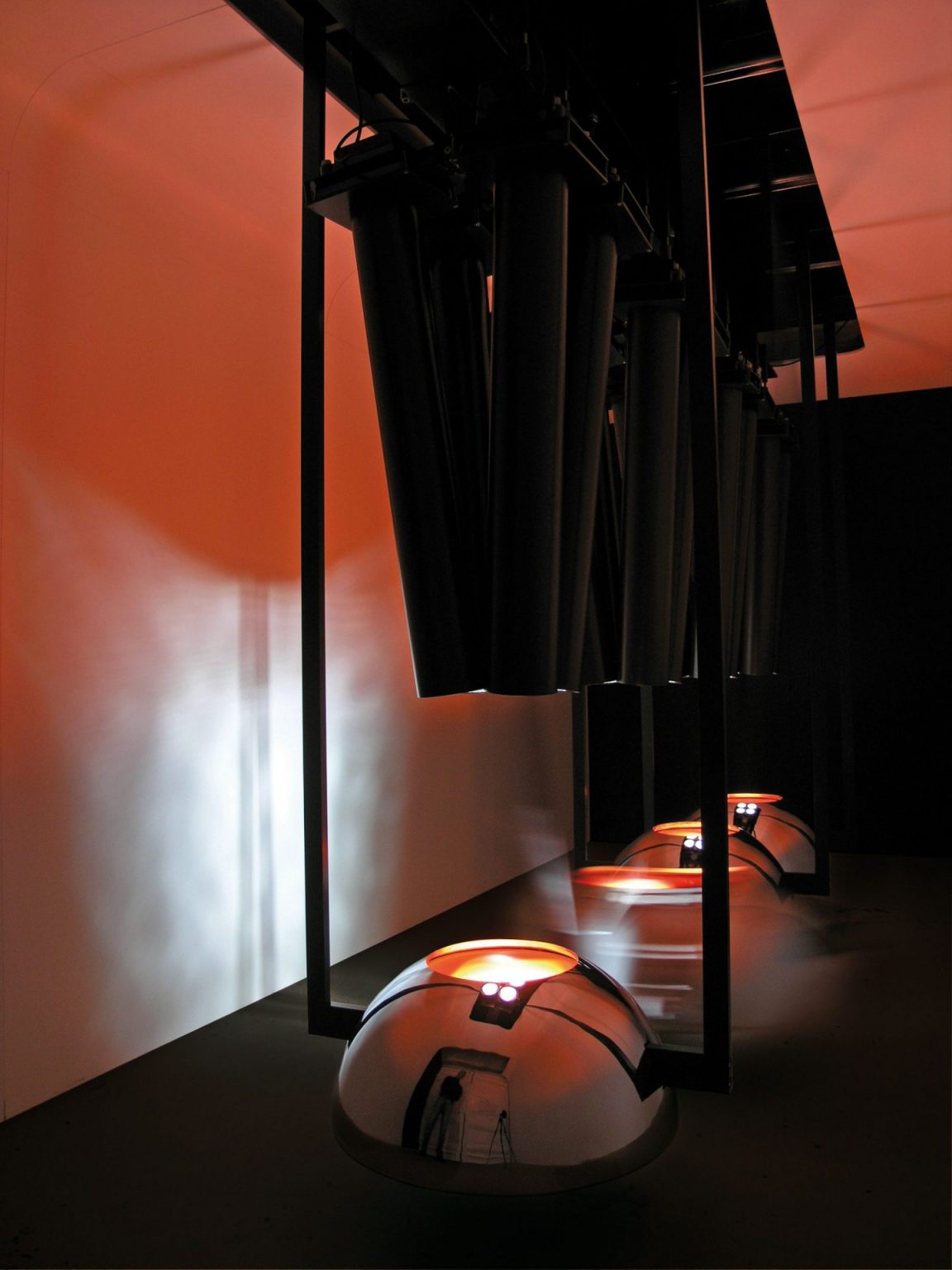 "Four Spheres" Light and Sound Installation - Licht Kunst Licht AG