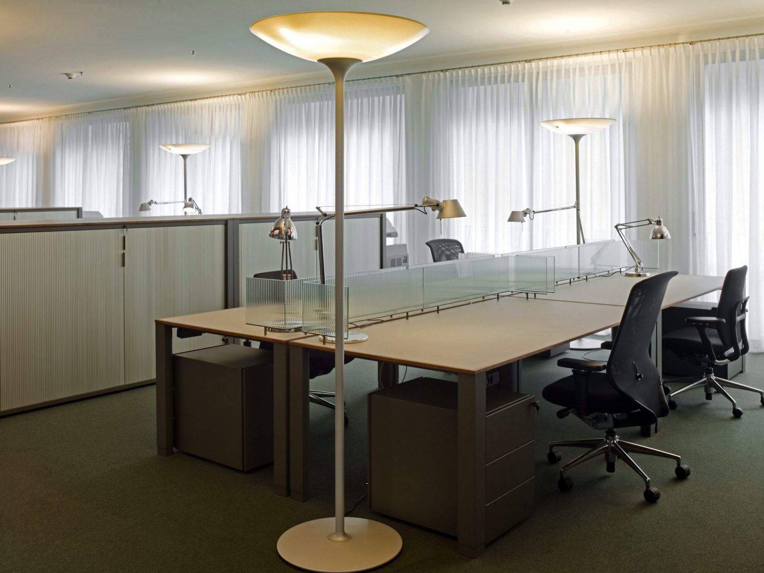 Novartis Campus – Lampugnani Office Building - Licht Kunst Licht AG